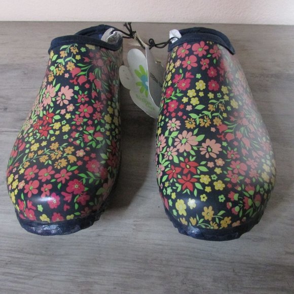 Western Chief | Shoes | Western Chief Womens Size 8 Floral Slip On ...